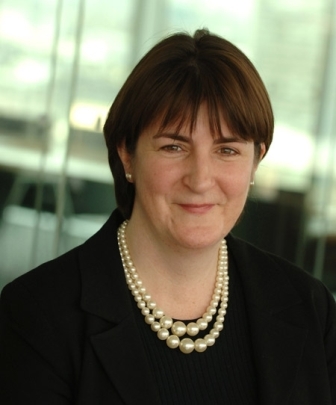 Ernst & Young's Fleur Bothwick receives OBE | | HR Grapevine | News