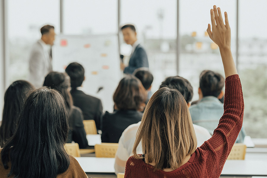 Making the change: modernising your workplace training | Learning ...