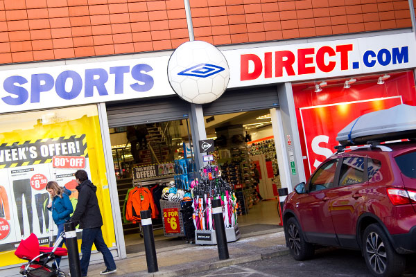 Mike Ashley says Sports Direct staff were paid below minimum wage ...