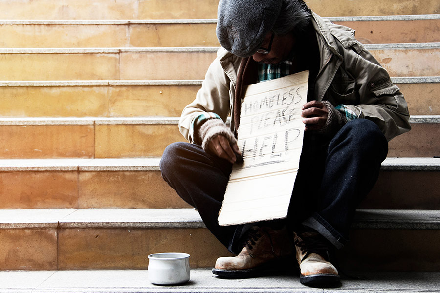 Homeless man inundated with job offers after plea goes viral | | HR ...