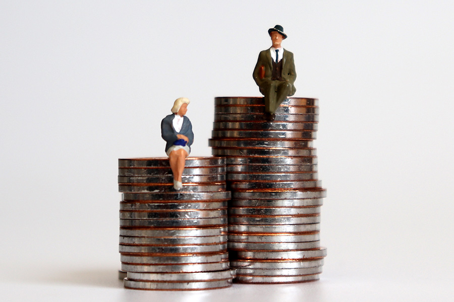 40% disparity between male and female pensions | Compensation, Benefits ...