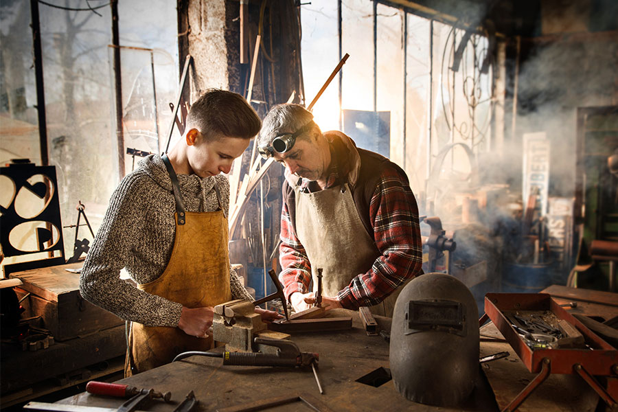 Recruitment giants launch new apprenticeship standards | | HR Grapevine ...