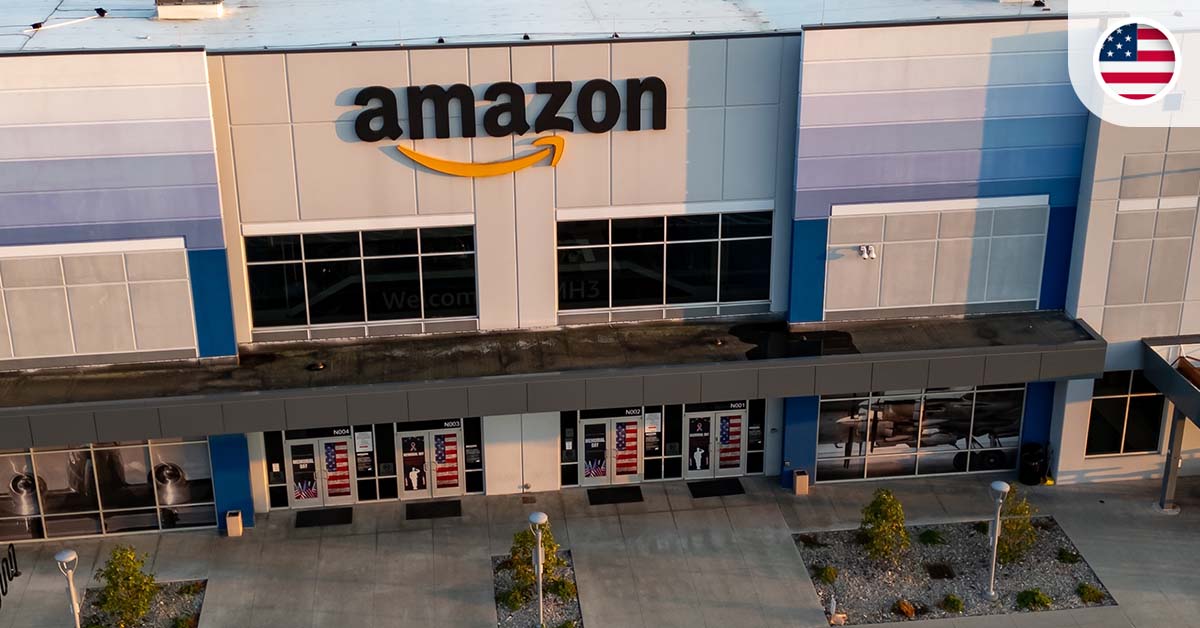 Amazon plans 250,000 holiday hires in sluggish retail sector | Compensation, Benefits and ...