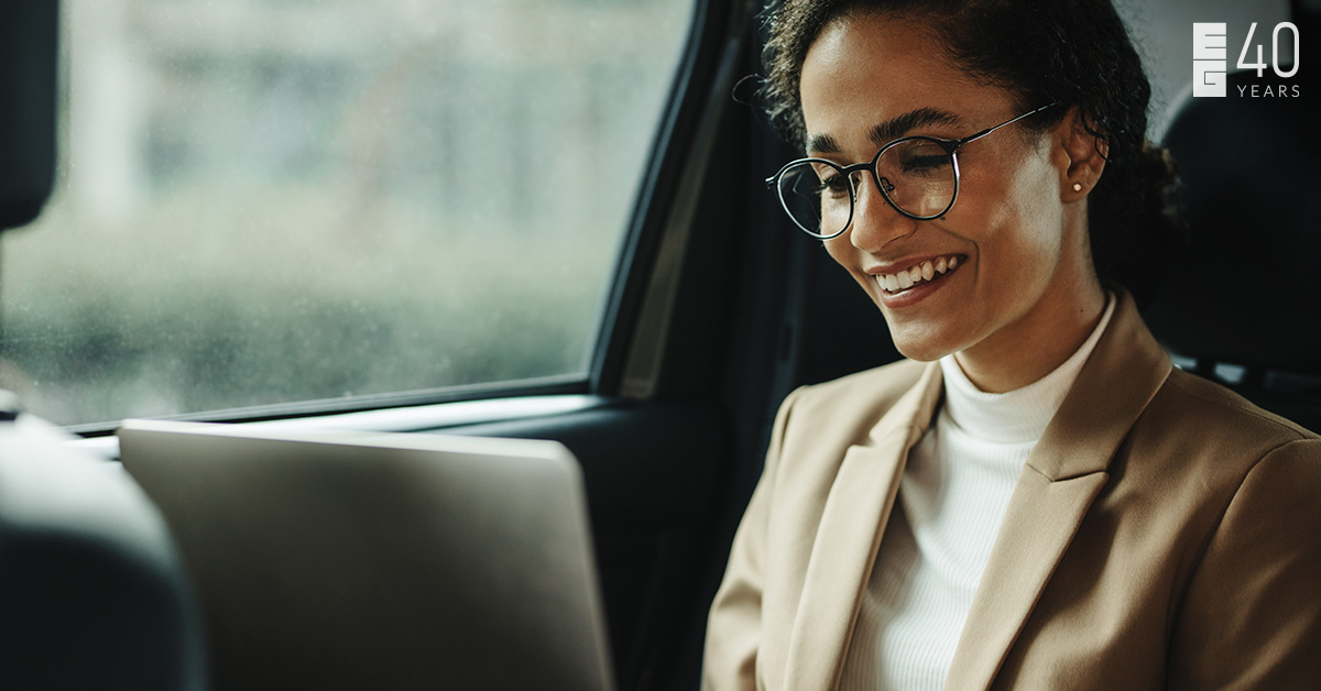 Remote employee set up office...in her car | Culture & Behaviour | HR ...