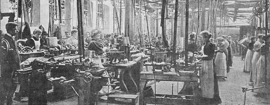 Staff treated like 'Victorian factory workers' | Leadership | HR Grapevine