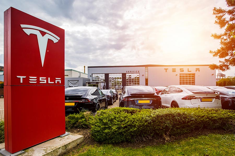 Tesla blocks staff from app which helps with workplace issues | Culture ...