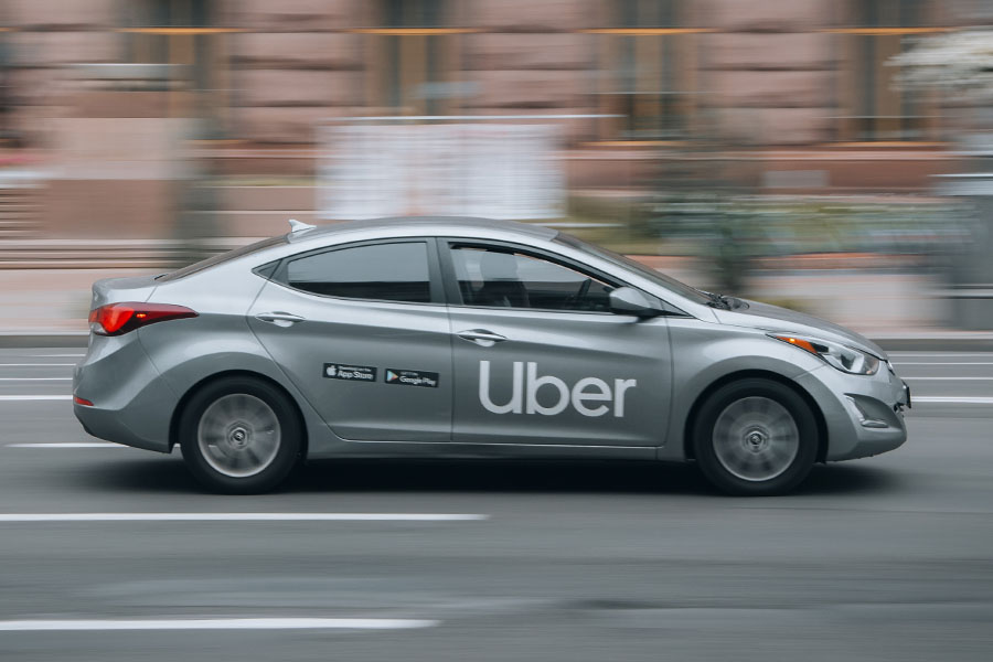 Why FedEx is launching a global AI education program for employees | Employee Experience | HR ...