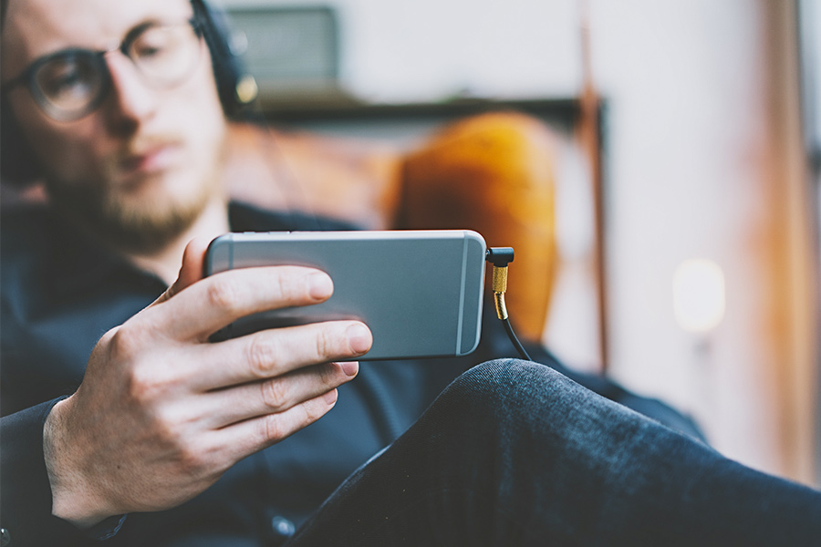 Are your employees watching Netflix at work? | | HR Grapevine | News