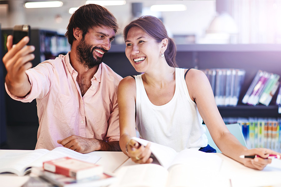 62% of Brits prefer their work spouse to their REAL partner | Culture ...