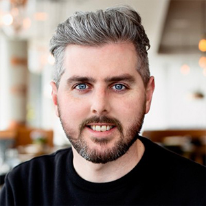 Building bridges: aligning business leaders, employees and business ...